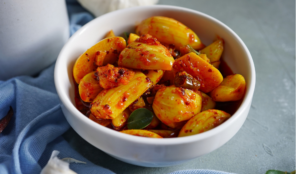 Everything about GARLIC PICKLE - Pickle Wale